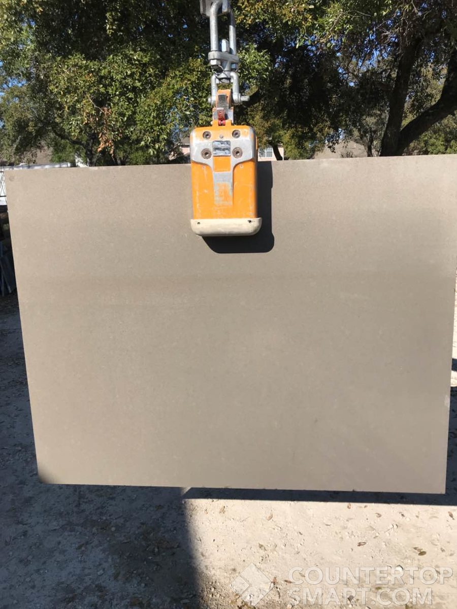 Luna Grey Quartz Countertop Remnant 55"x43" Polished 3.0cm