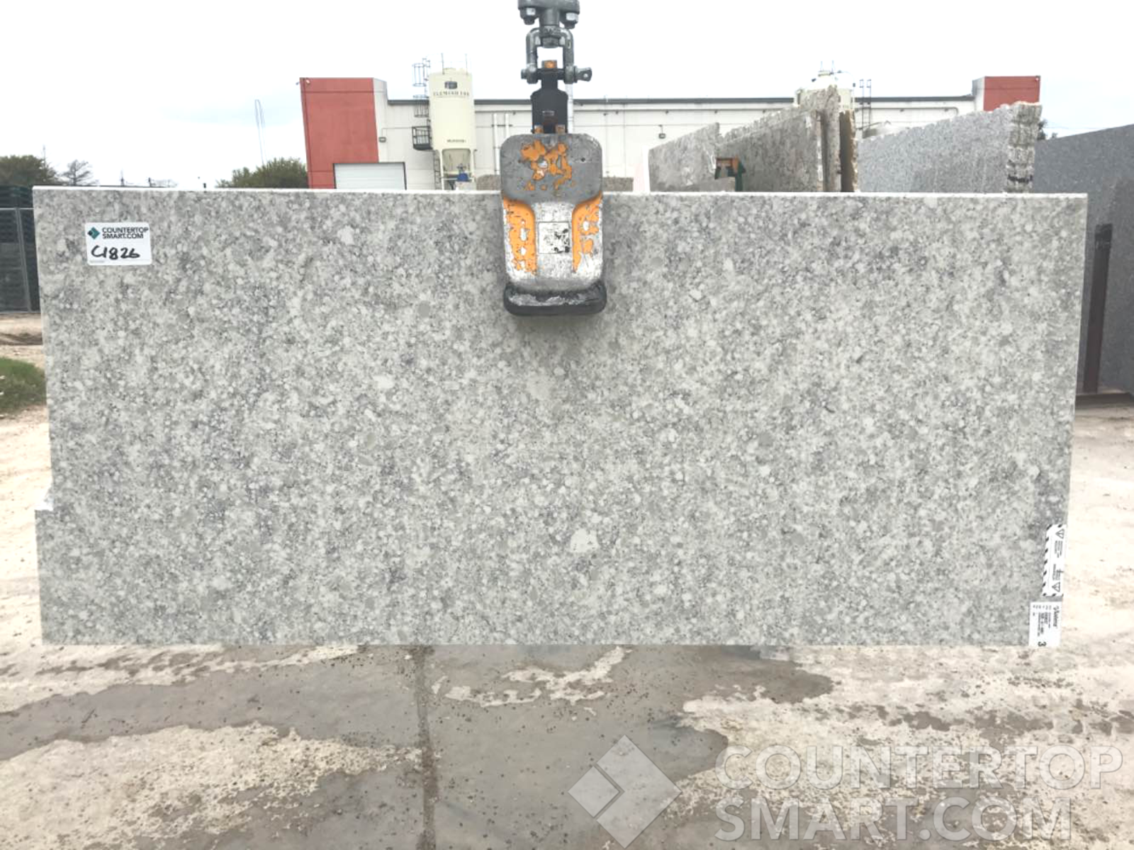 Everest Quartz Countertop Remnant 74"x33" Polished 3.0cm