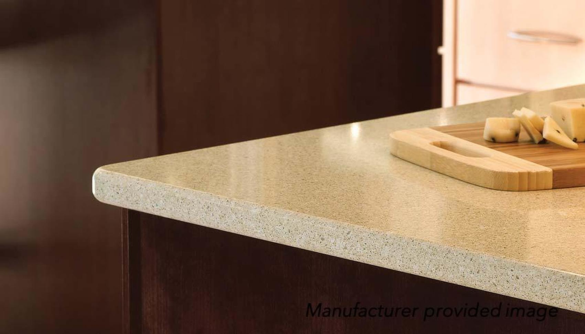 Coswell Cream Quartz Countertop Remnant 120"x55" Polished 3.0cm